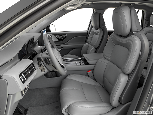 2022 Lincoln Aviator Reserve AWD | Driving