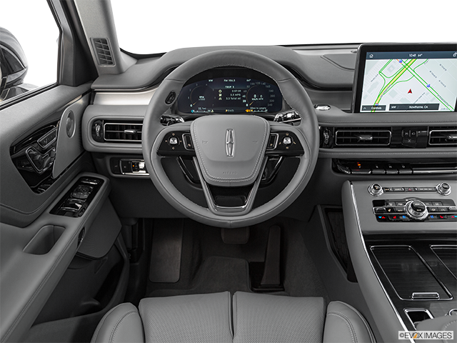 2023 Lincoln Aviator Reserve AWD: Price, Review, Photos (Canada) | Driving