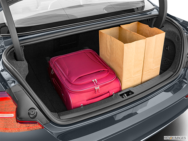 2022 Volvo S60: Reviews, Price, Specs, Photos and Trims | Driving.ca