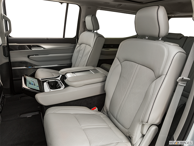 Jeep Grand Wagoneer 2024: prix, avis d’experts, photos et ...