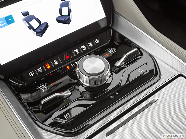 2022 Jeep Grand Wagoneer Series I: Price, Review, Photos (Canada) | Driving