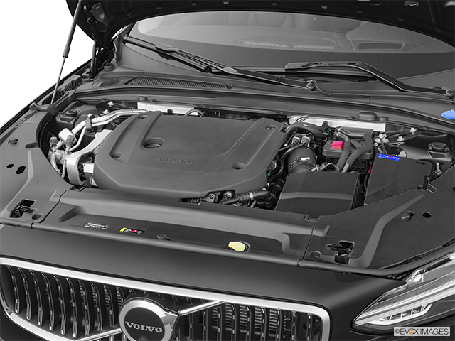 Volvo V90 Cross Country 2024: Essais routiers, prix, spécifications ...