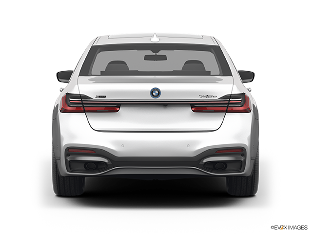 2025 BMW 7 Series: Price, Review, Photos and Specs (Canada) | Driving.ca