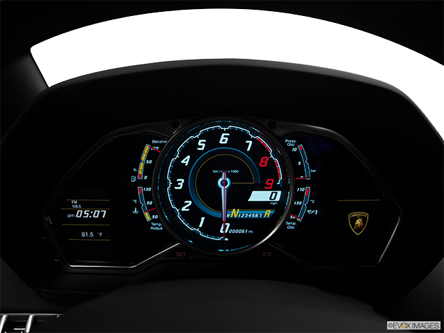 2017 Lamborghini Aventador LP700-4: Price, Review, Photos (Canada) | Driving