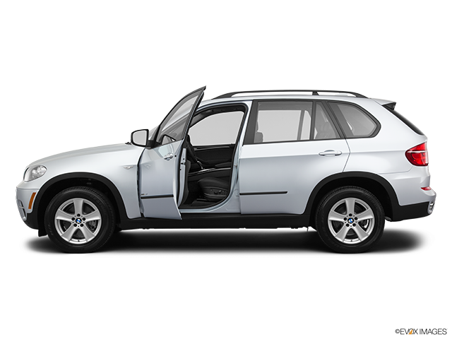 2012 BMW X5 xDrive35i: Price, Review, Photos (Canada) | Driving