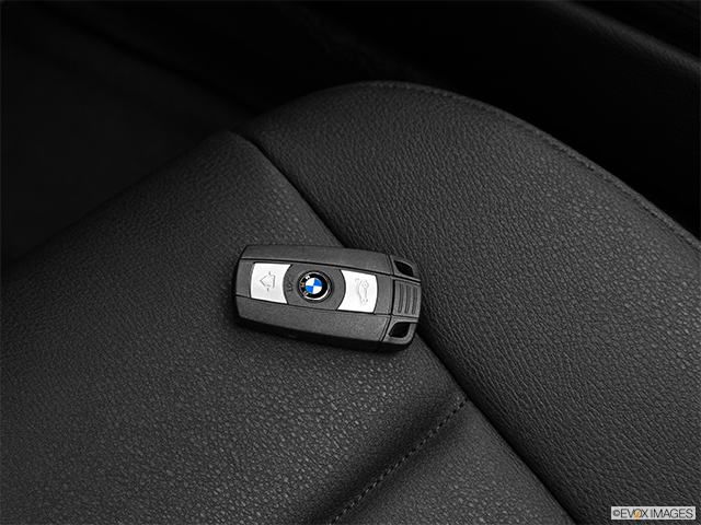 2012 BMW X5 xDrive35i: Price, Review, Photos (Canada) | Driving