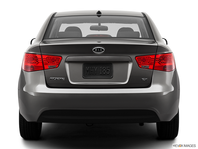 2012 Kia Forte 2.0 LX 6MT: Price, Review, Photos (Canada) | Driving