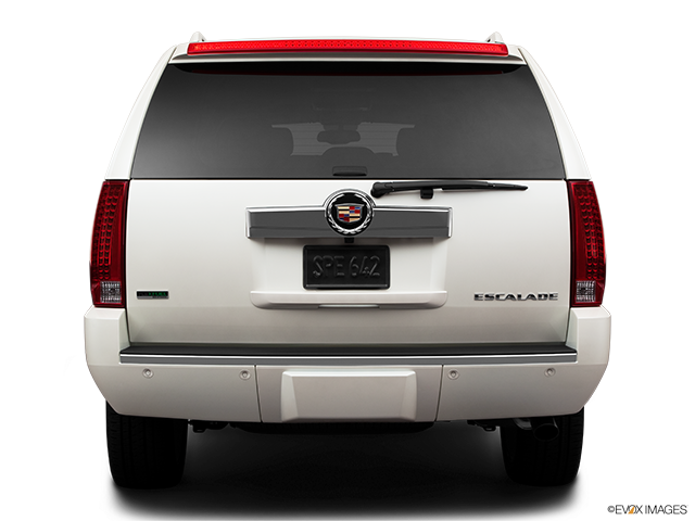 2011 Cadillac Escalade ESV AWD: Price, Review, Photos (Canada) | Driving