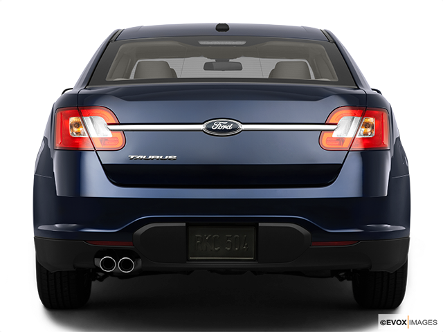 2011 Ford Taurus SE: Price, Review, Photos (Canada) | Driving