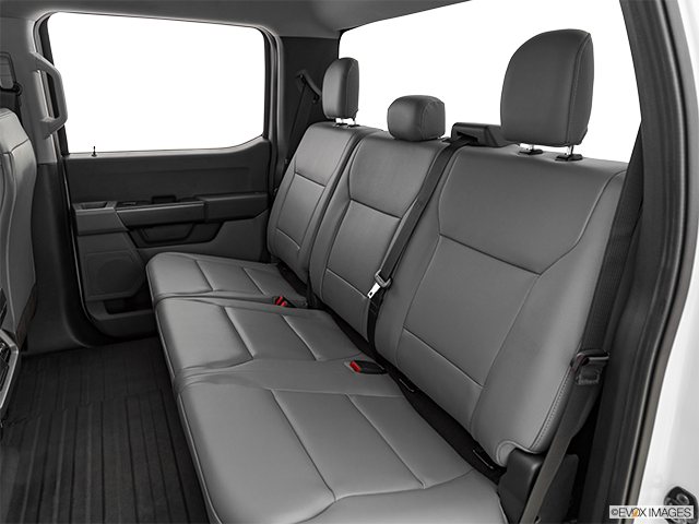 2025 Ford F-150 Lightning: Price, Review, Photos and Specs (Canada ...