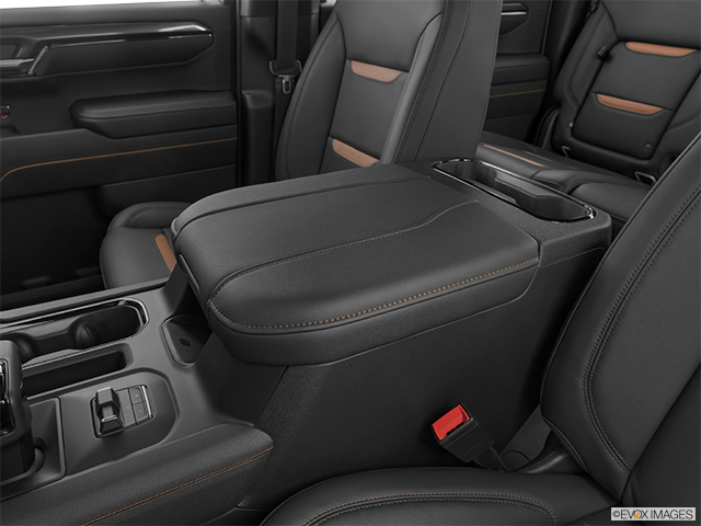 2023 GMC Sierra 1500: Reviews, Price, Specs, Photos and Trims | Driving.ca