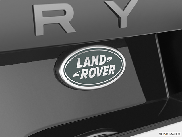 2025 Land Rover Discovery: Reviews, Price, Specs, Photos and Trims ...