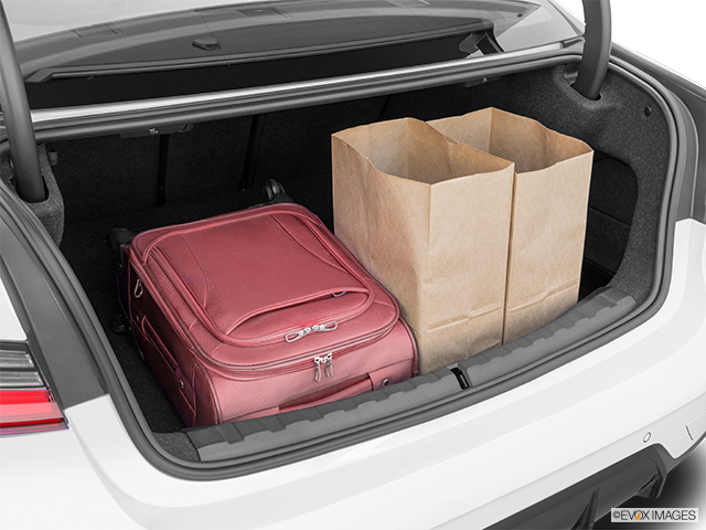 2025 BMW 3 Series: Price, Review, Photos and Specs (Canada) | Driving.ca