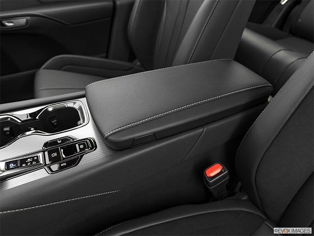 2025 Lexus RX 500h: Price, Review, Photos and Specs (Canada) | Driving.ca