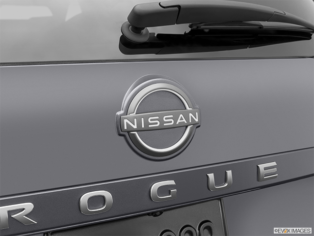 2025 Nissan Rogue: Price, Review, Photos and Specs (Canada) | Driving.ca