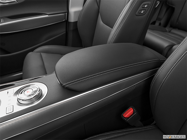 2023 Genesis GV70: Reviews, Price, Specs, Photos and Trims | Driving.ca