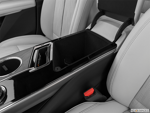 2024 Cadillac LYRIQ: Reviews, Price, Specs, Photos and Trims | Driving.ca