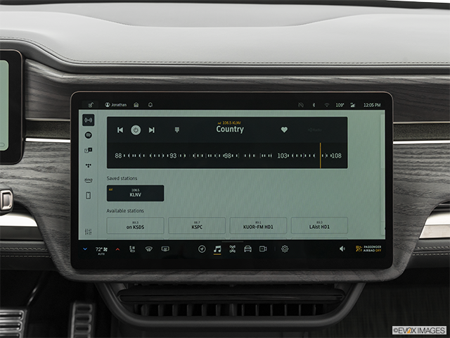 2023 Rivian R1S: Reviews, Price, Specs, Photos and Trims | Driving.ca