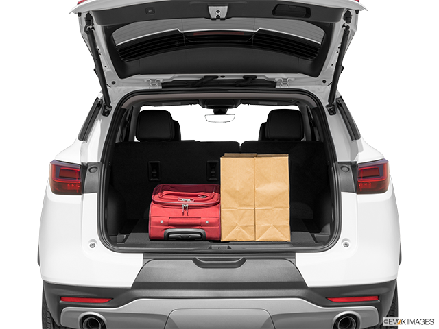 2025 Chevrolet Blazer: Price, Review, Photos and Specs (Canada ...