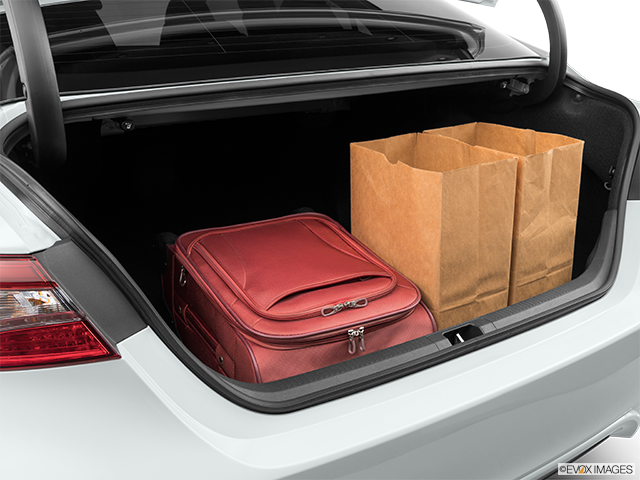 2025 Toyota Camry: Reviews, Price, Specs, Photos and Trims | Driving.ca