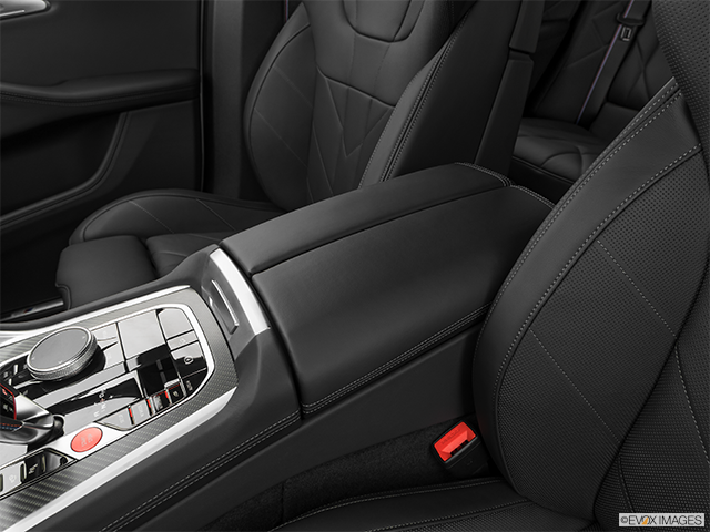 2025 BMW XM: Price, Review, Photos and Specs (Canada) | Driving.ca