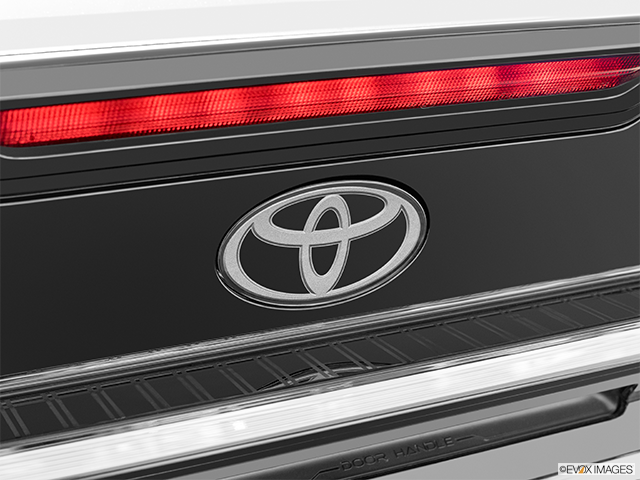 2023 Toyota Prius Prime: Price, Review, Photos and Specs - Read This ...