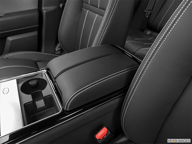 2025 Land Rover Range Rover Velar: Reviews, Price, Specs, Photos and ...