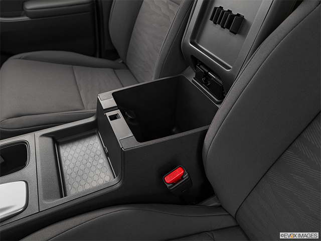 2022 Nissan Frontier S King Cab: Price, Review, Photos (Canada) | Driving