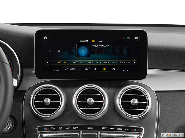 2022 Mercedes-Benz GLC GLC 300 4MATIC: Price, Review, Photos (Canada ...