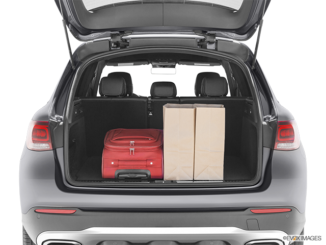 2025 Mercedes-Benz GLC: Price, Review, Photos and Specs (Canada ...