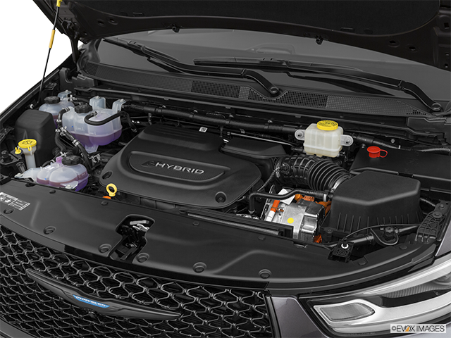 2024 Chrysler Pacifica Hybrid: Price, Review, Photos and Specs (Canada ...