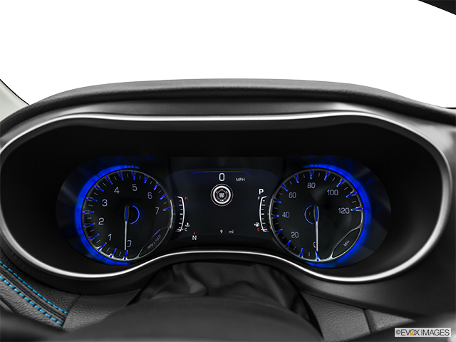 2025 Chrysler Pacifica: Price, Review, Photos and Specs (Canada ...