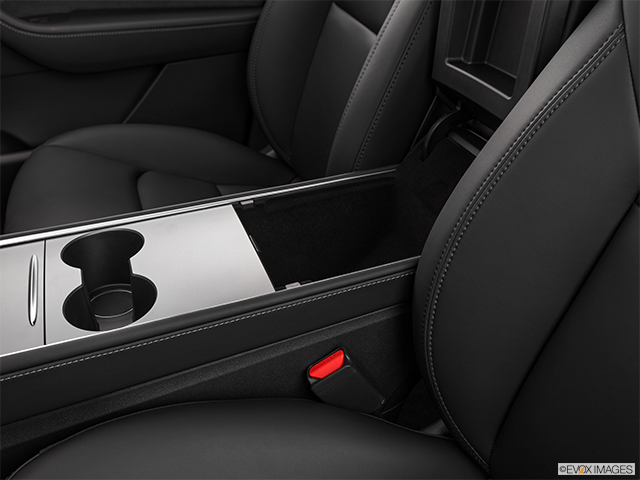 Tesla Model Y 2022: Essais routiers, prix, spécifications, photos et ...