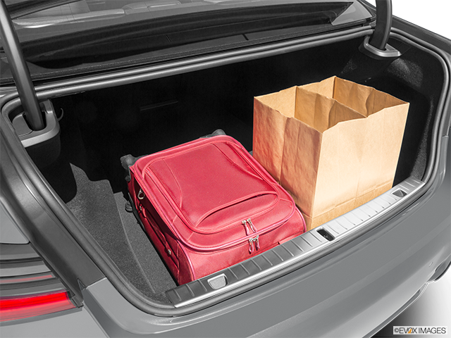 2022 BMW 7 Series: Price, Review, Photos and Specs - Read This Before ...