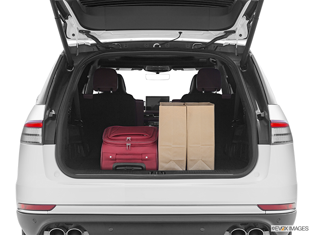 2022 Lincoln Aviator: Reviews, Price, Specs, Photos and Trims | Driving.ca