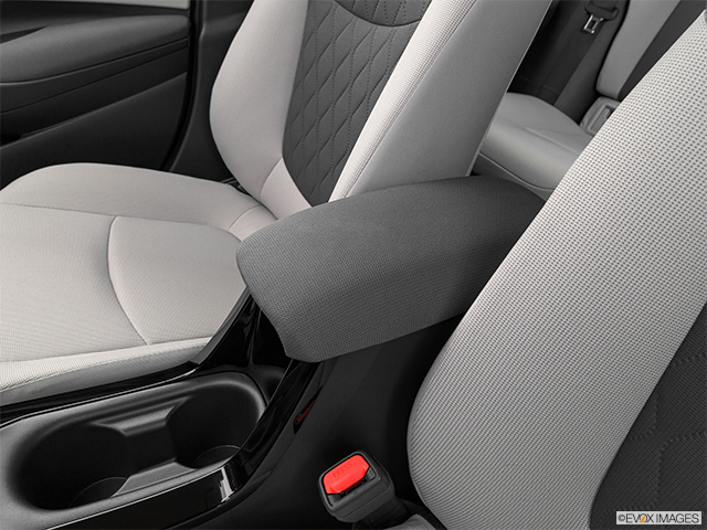 Toyota Corolla Hybride 2022: prix, avis d’experts, photos et ...