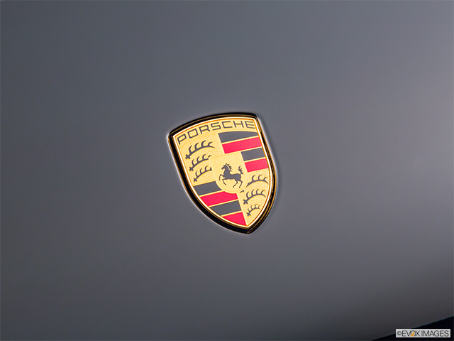 2022 Porsche Macan: Price, Review, Photos and Specs - Read This Before ...