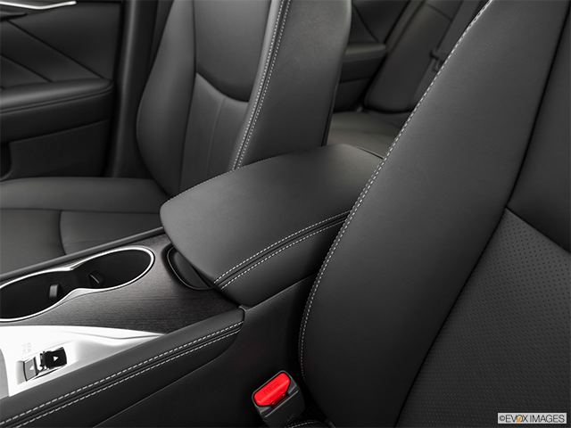 2024 Infiniti Q50: Price, Review, Photos and Specs (Canada) | Driving.ca