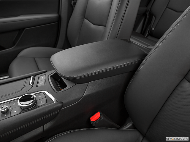 2024 Cadillac XT5: Reviews, Price, Specs, Photos and Trims | Driving.ca