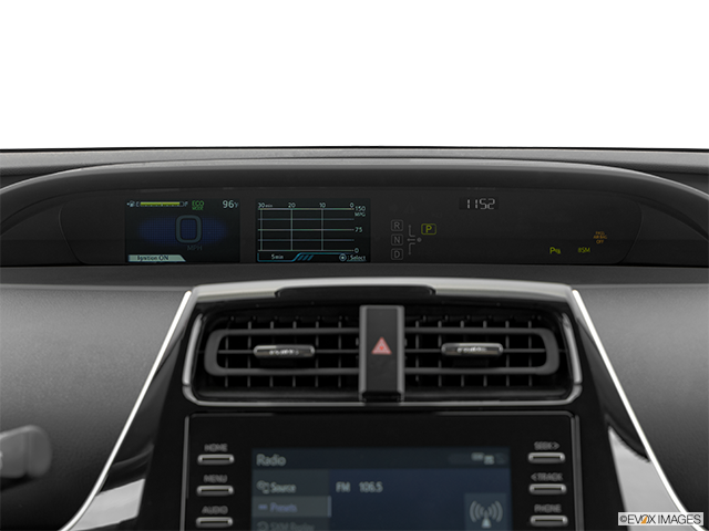 2024 Toyota Prius XLE AWD: Price, Review, Photos (Canada) | Driving