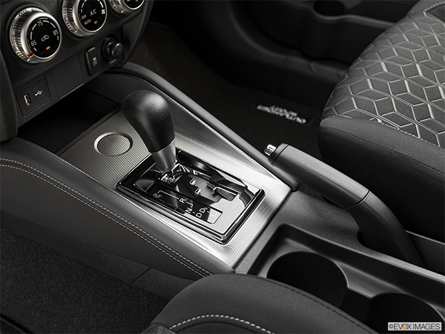 2022 Mitsubishi RVR: Reviews, Price, Specs, Photos and Trims | Driving.ca