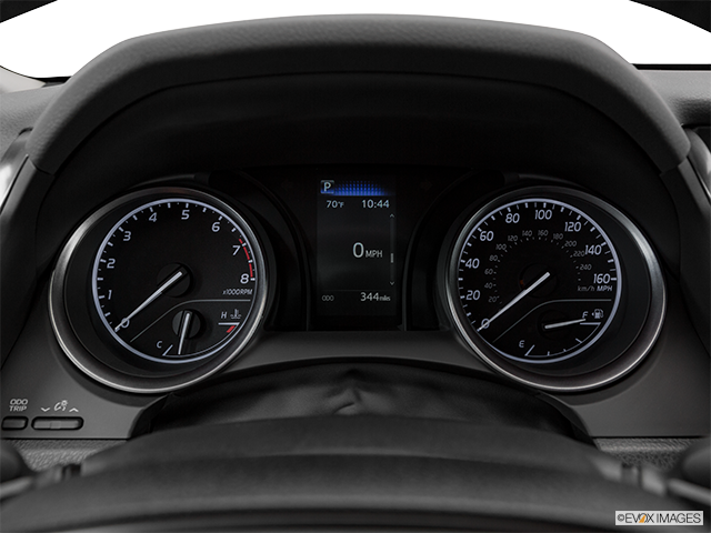 2024 Toyota Camry SE: Price, Review, Photos (Canada) | Driving