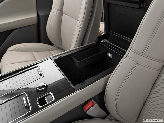 2025 Lincoln Aviator: Price, Review, Photos and Specs (Canada) | Driving.ca