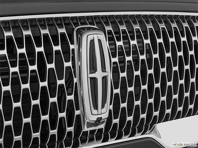 2025 Lincoln Aviator: Reviews, Price, Specs, Photos and Trims | Driving.ca