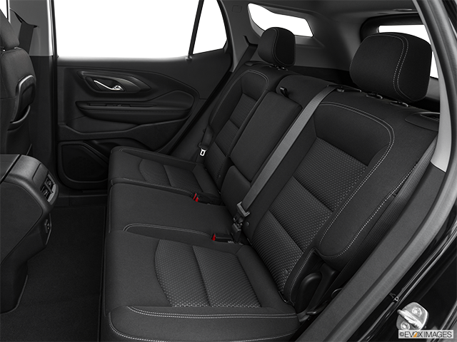 2024 GMC Terrain SLE FWD: Price, Review, Photos (Canada) | Driving