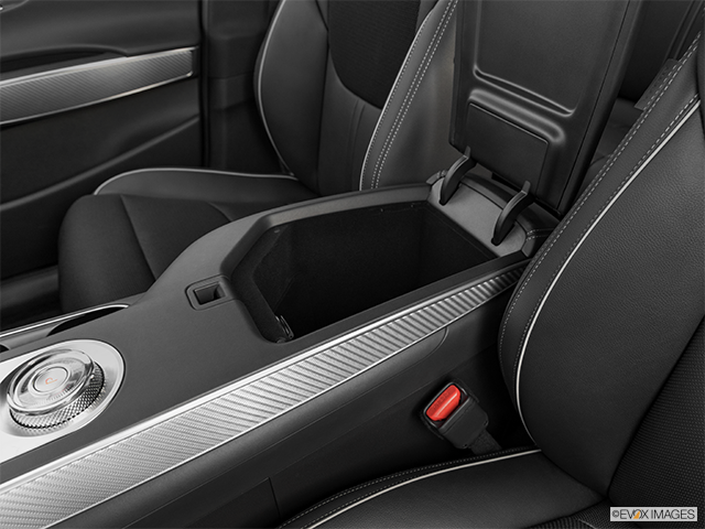 2023 Genesis GV70 2.5T Select AWD: Price, Review, Photos (Canada) | Driving