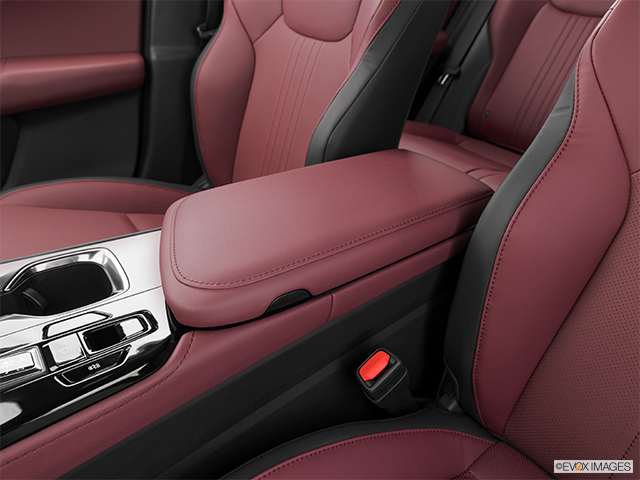 2025 Lexus NX 250: Price, Review, Photos and Specs (Canada) | Driving.ca