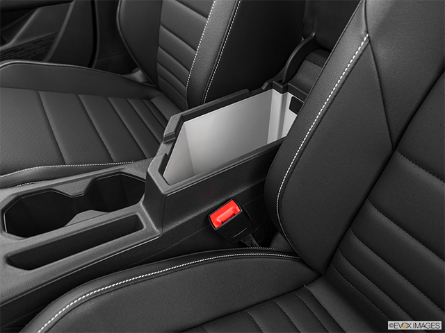 2025 Volkswagen Jetta: Price, Review, Photos and Specs - Read This ...