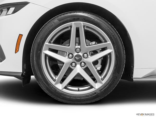 Ford Mustang 2025: prix, avis d’experts, photos et spécifications ...