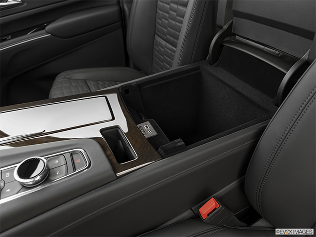 2025 Cadillac Escalade ESV: Price, Review, Photos and Specs (Canada ...